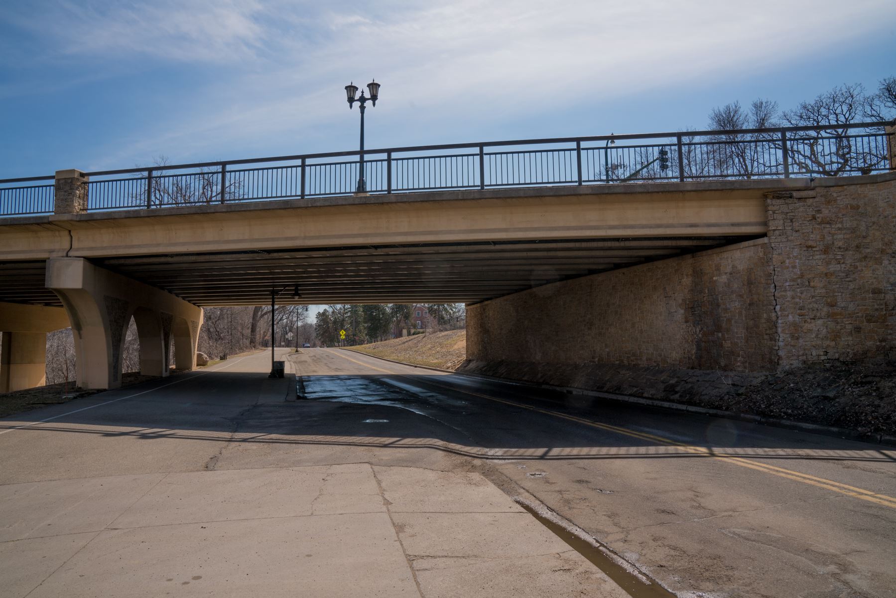Locations Hub - Lake Street-Marshall Avenue Bridge