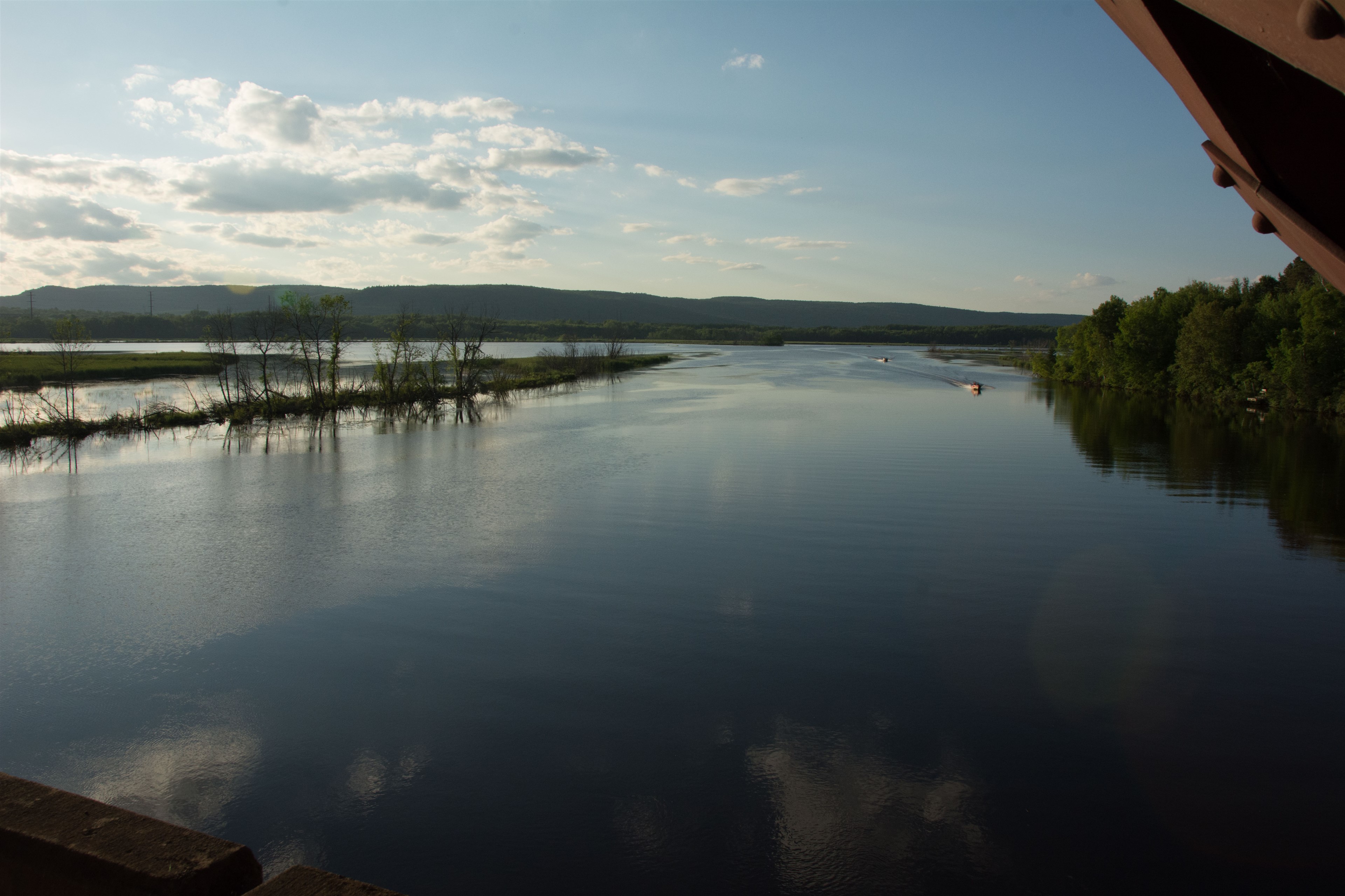 Locations Hub - Oliver Bridge