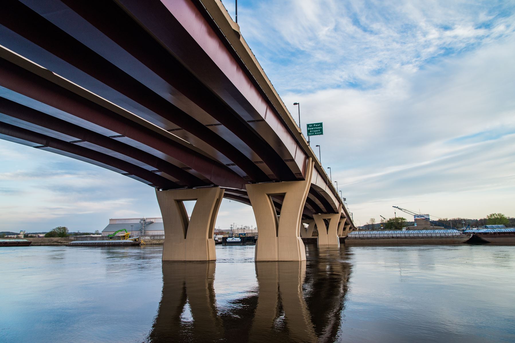 Locations Hub - Lafayette Bridge