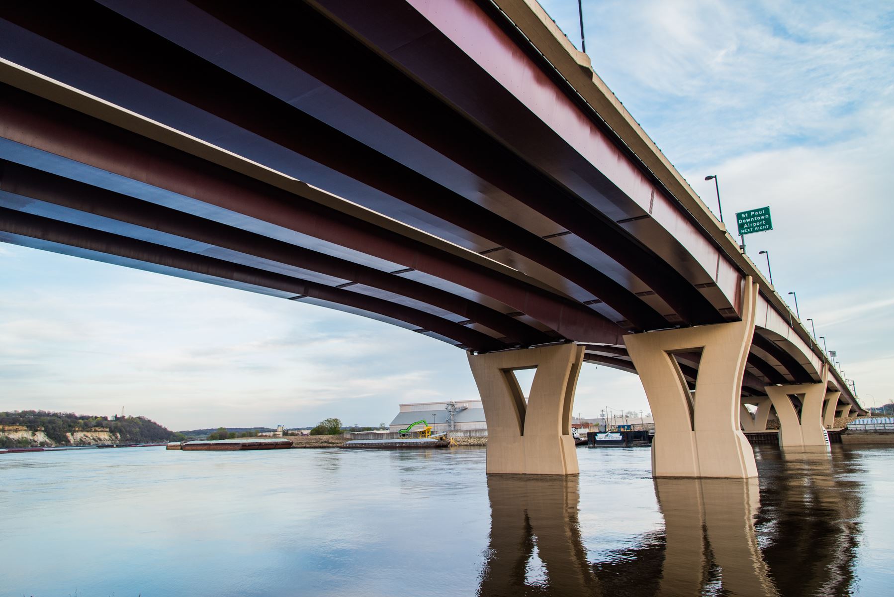 Locations Hub - Lafayette Bridge