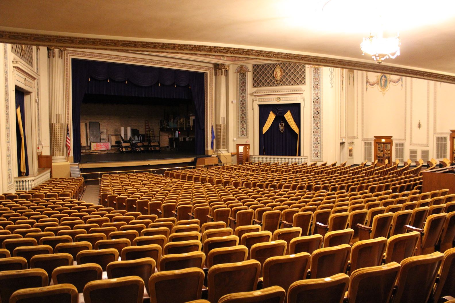 Locations Hub - Hibbing High School