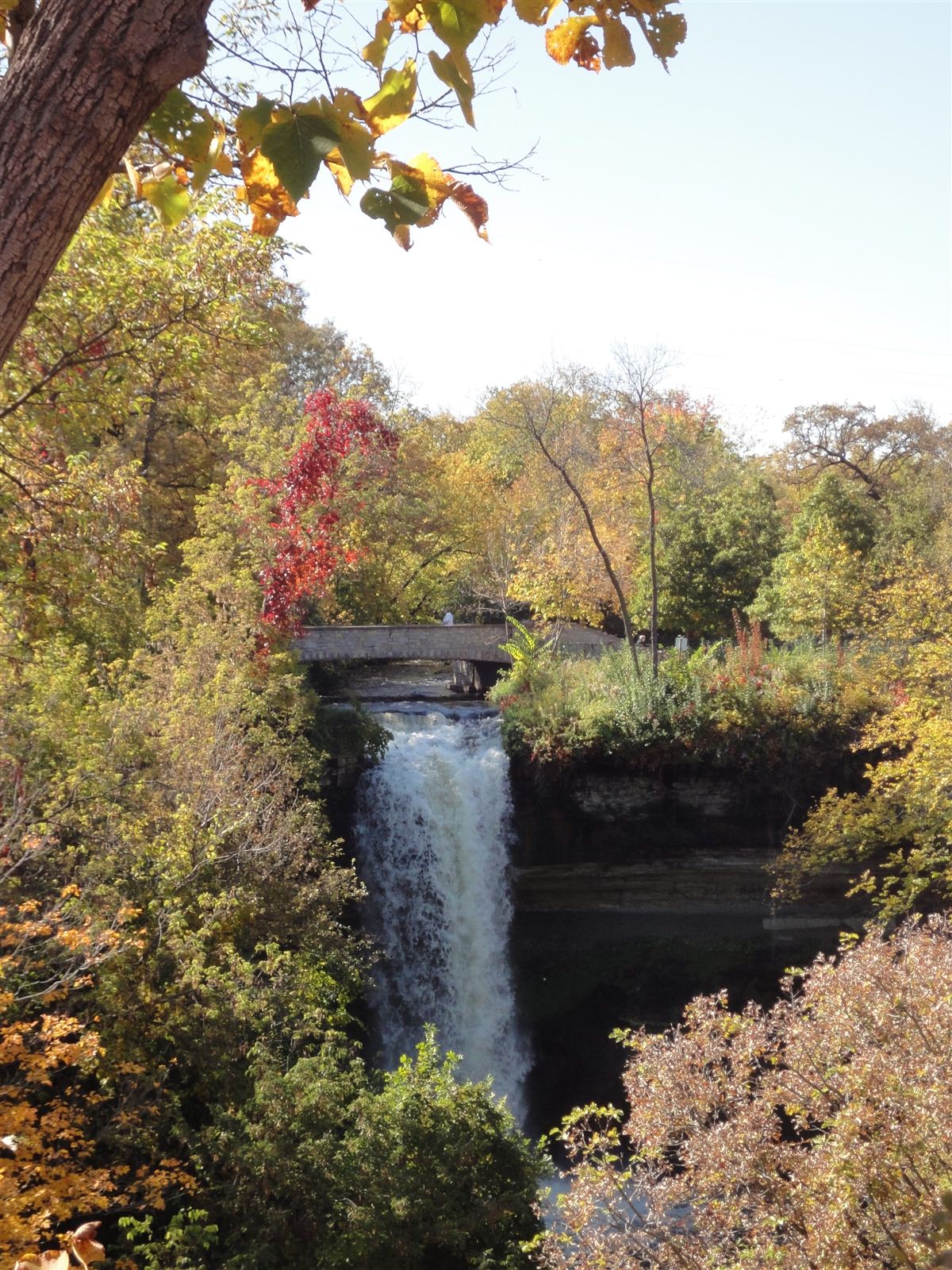 Locations Hub - Minnehaha Park