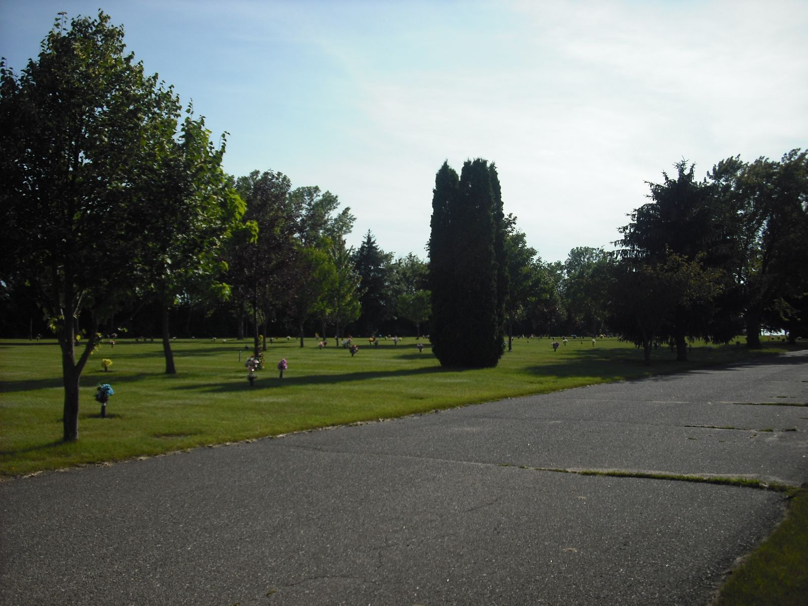 Locations Hub - Evergreen Memorial Garden
