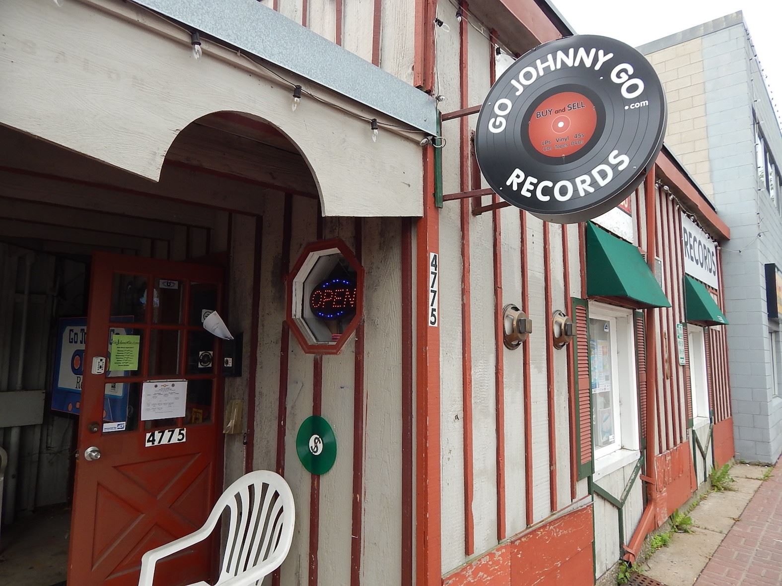 Locations Hub - Go Johnny Go Records