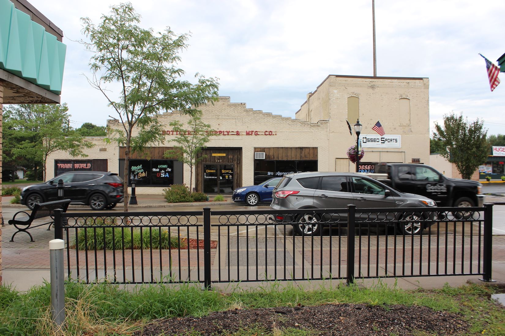 Locations Hub - City of Osseo, MN